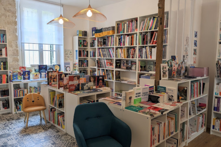 10 librairies parisiennes à découvrir près de chez vous - PIE